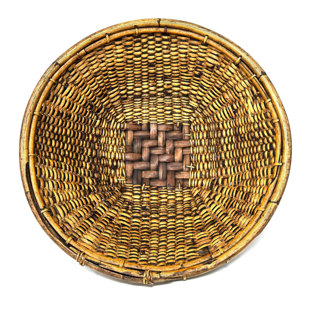 Large 1960s Labba Grain Basket from the Philippines - 17" Diam. X 7" H ...